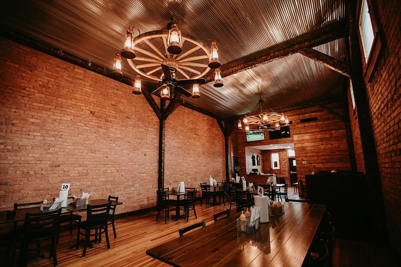 Bob & Ringo's Grill & Smokehouse - Pontiac, IL